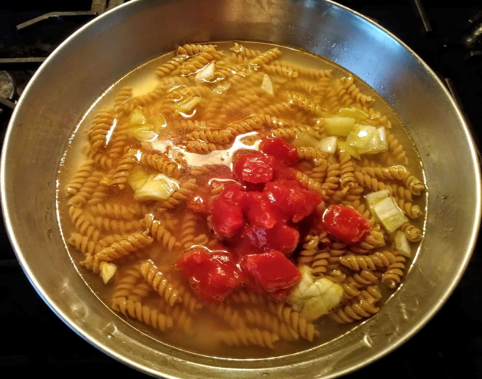 One-Pan Pasta with Chickpeas and Tomatoes - Melissatraub.com
